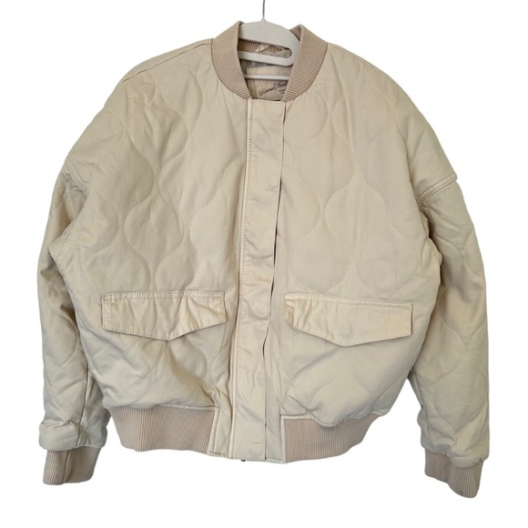 Universal Thread | Jackets & Coats | Universal Thread Cream Bomber Jacket | Poshmark